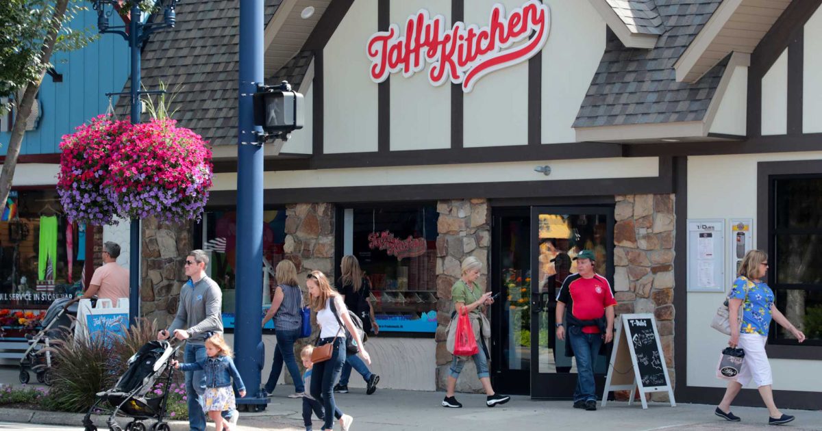 Frankenmuth Taffy Kitchen | Frankenmuth